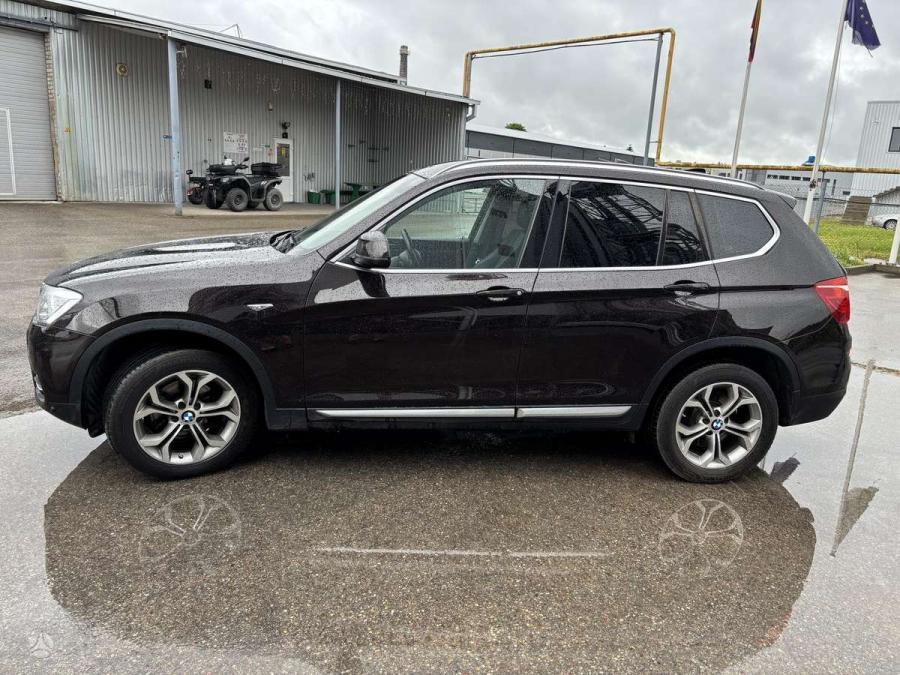 Brown BMW X3 2016 in Mazeikiai, with an engine capacity of 2.00 L and mileage of 235 thousand km for 13900 €, photo 3 on AUTOMOTO.COM.LV