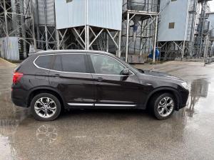 Brown BMW X3 2016 in Mazeikiai, with an engine capacity of 2.00 L and mileage of 235 thousand km for 13900 €, photo 5 on AUTOMOTO.COM.LV