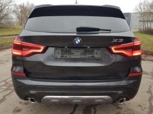 Brown BMW X3 2018 in Siauliai, with an engine capacity of 2.00 L and mileage of 270 thousand km for 20500 €, photo 6 on AUTOMOTO.COM.LV