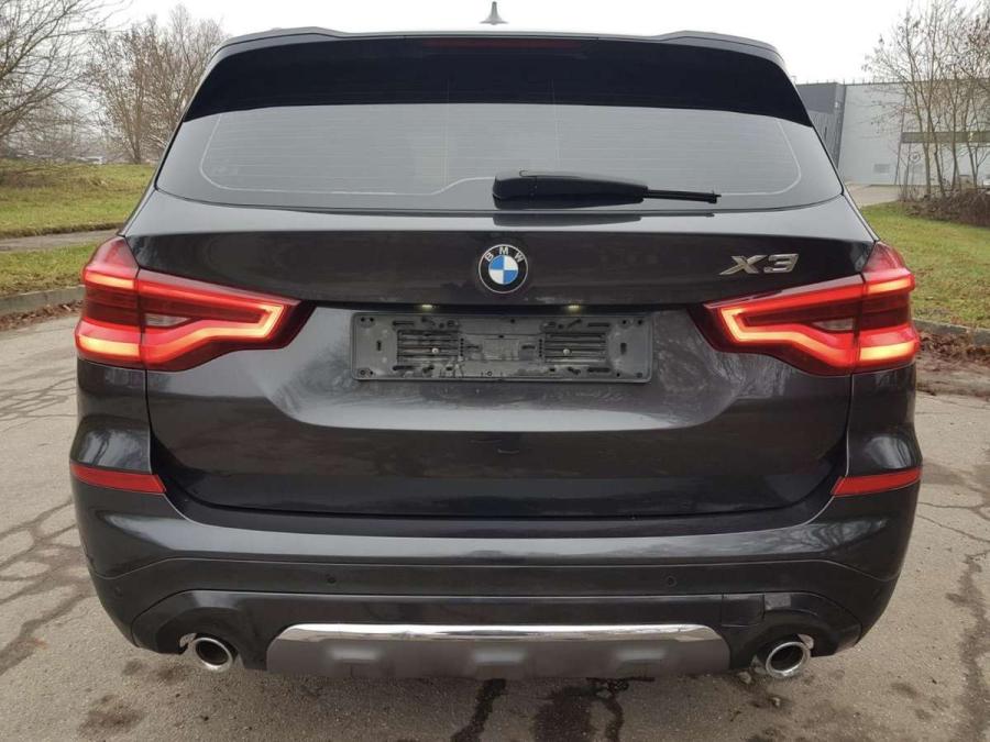 Brown BMW X3 2018 in Siauliai, with an engine capacity of 2.00 L and mileage of 270 thousand km for 20500 €, photo 6 on AUTOMOTO.COM.LV