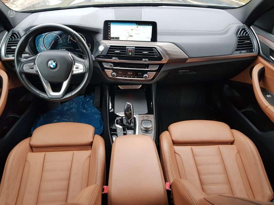 Brown BMW X3 2018 in Siauliai, with an engine capacity of 2.00 L and mileage of 270 thousand km for 20500 €, photo 10 on AUTOMOTO.COM.LV