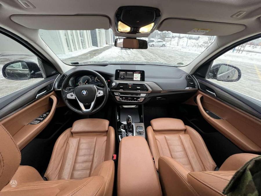 Brown BMW X3 2018 in Vilnius, with an engine capacity of 2.00 L and mileage of 240 thousand km for 23900 €, photo 5 on AUTOMOTO.COM.LV