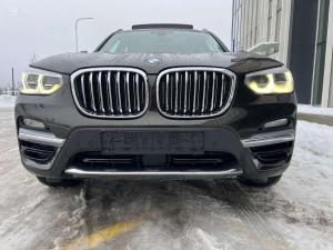 Brown BMW X3 2018 in Vilnius, with an engine capacity of 2.00 L and mileage of 240 thousand km for 23900 €, photo 26 on AUTOMOTO.COM.LV