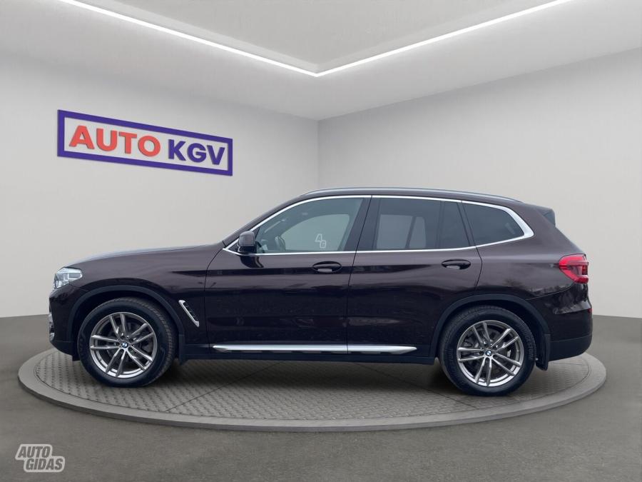 Brown BMW X3 2018 in Vilnius, with an engine capacity of 2.00 L and mileage of 52 thousand km for 23999 €, photo 3 on AUTOMOTO.COM.LV