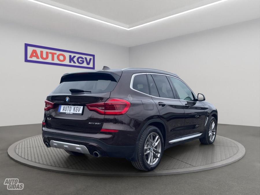 Brown BMW X3 2018 in Vilnius, with an engine capacity of 2.00 L and mileage of 52 thousand km for 23999 €, photo 6 on AUTOMOTO.COM.LV