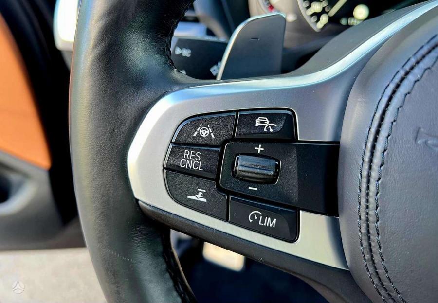 Brūns BMW X3 2018 Utena, ar dzinēja tilpumu 2.99 L un nobraukumu 270 tūkst. km par 24950 €, foto 45 vietnē AUTOMOTO.COM.LV