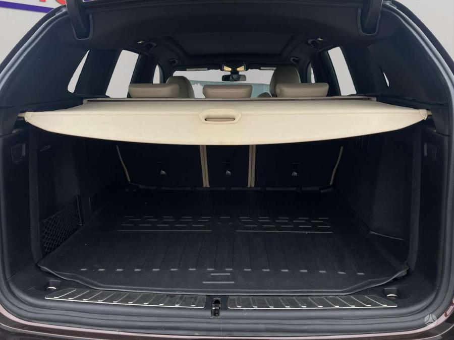 Brown BMW X3 2018 in Vilnius, with an engine capacity of 2.00 L and mileage of 52 thousand km for 19999 €, photo 11 on AUTOMOTO.COM.LV
