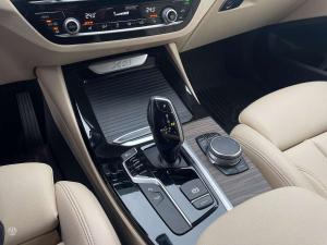 Brown BMW X3 2018 in Vilnius, with an engine capacity of 2.00 L and mileage of 52 thousand km for 19999 €, photo 20 on AUTOMOTO.COM.LV