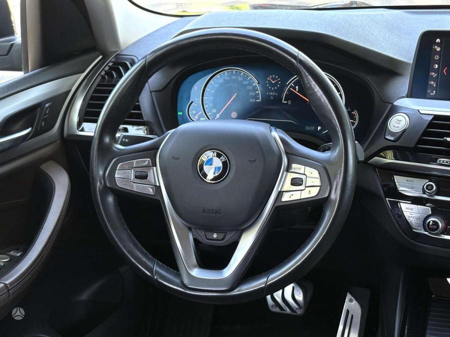 Brown BMW X3 2019 in Kaunas, with an engine capacity of 2.00 L and mileage of 309 thousand km for 18950 €, photo 17 on AUTOMOTO.COM.LV