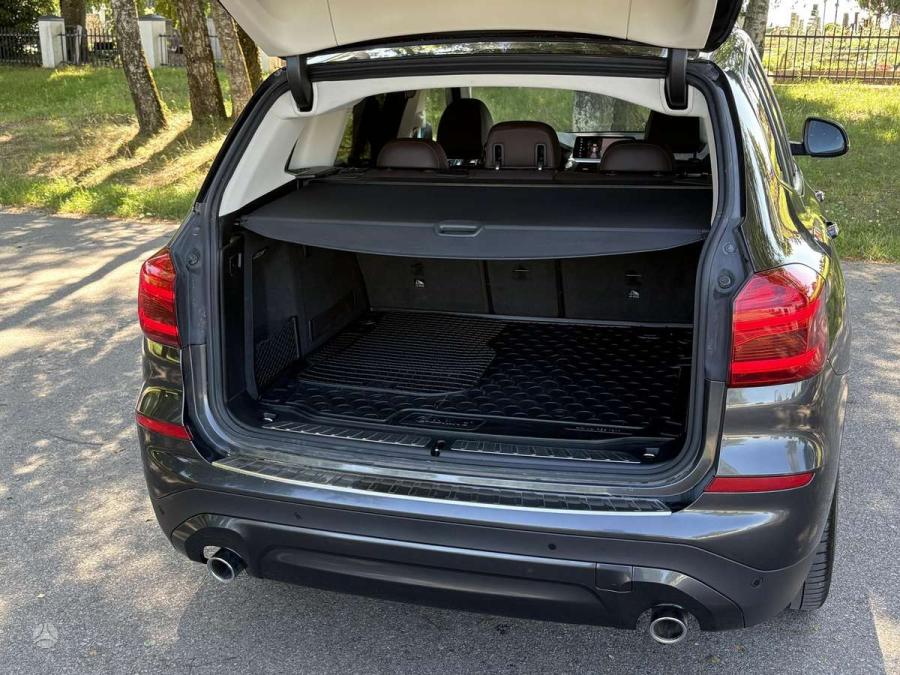 Brown BMW X3 2019 in Kaunas, with an engine capacity of 2.00 L and mileage of 309 thousand km for 18950 €, photo 44 on AUTOMOTO.COM.LV