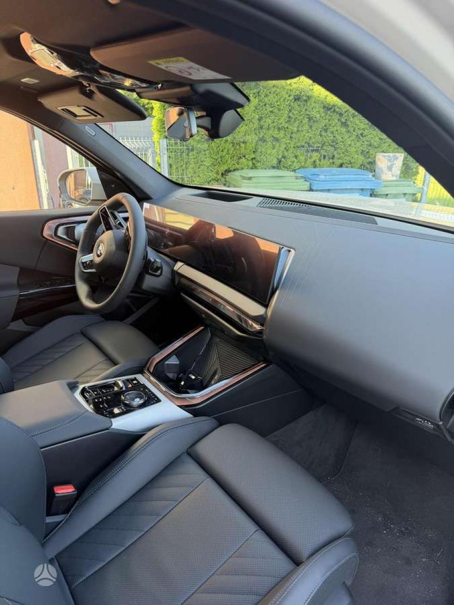 Brown BMW X3 2026 in Kaunas, with an engine capacity of 2.00 L and mileage of 1 thousand km for 57000 €, photo 12 on AUTOMOTO.COM.LV