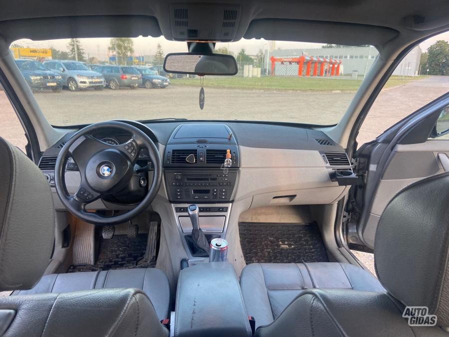 BMW X3 2004 in Marijampole, with an engine capacity of 2.00 L and mileage of 355 thousand km for 1800 €, photo 9 on AUTOMOTO.COM.LV