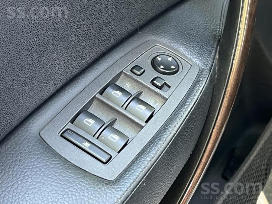 BMW X3 2004 Rēzekne, ar dzinēja tilpumu 3.00 L un nobraukumu 200 tūkst. km par 4600 €, foto 19 vietnē AUTOMOTO.COM.LV