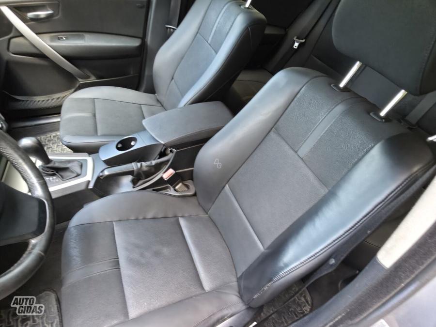 BMW X3 2005 in Radviliskis, with an engine capacity of 3.00 L and mileage of 0 thousand km for 2999 €, photo 15 on AUTOMOTO.COM.LV