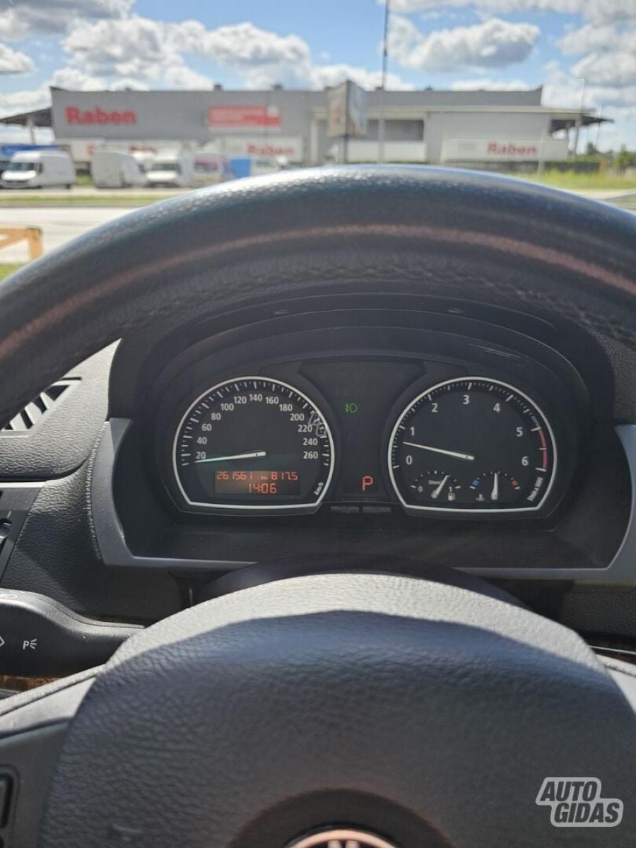 BMW X3 2006 Viļņa, ar dzinēja tilpumu 3.00 L un nobraukumu 261 tūkst. km par 4200 €, foto 1 vietnē AUTOMOTO.COM.LV