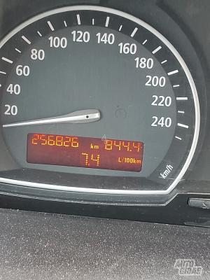 BMW X3 2006 in Taurage, with an engine capacity of 2.00 L and mileage of 257 thousand km for 3333 €, photo 15 on AUTOMOTO.COM.LV