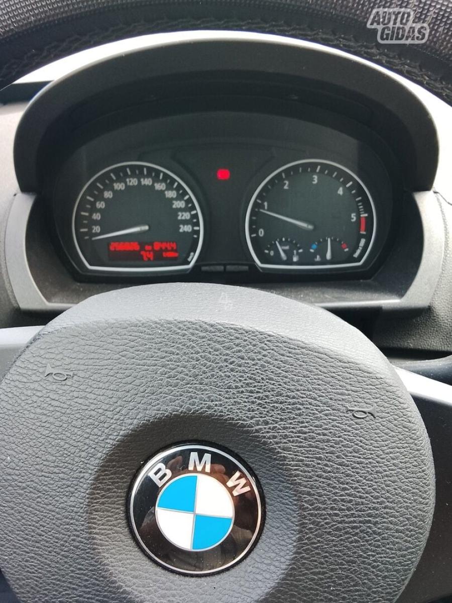 BMW X3 2006 in Taurage, with an engine capacity of 2.00 L and mileage of 257 thousand km for 3333 €, photo 19 on AUTOMOTO.COM.LV