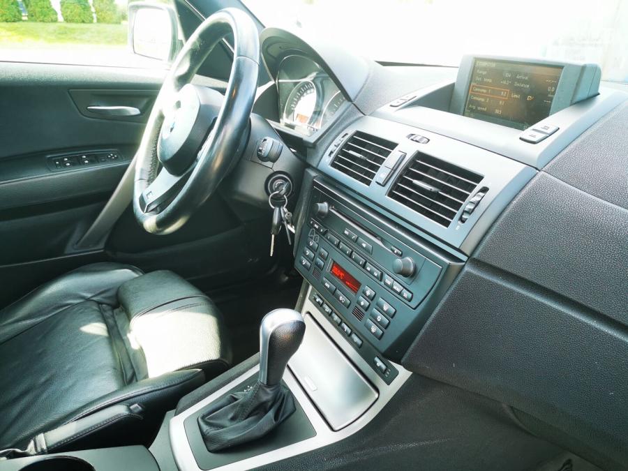 BMW X3 2006 in Kalvarija, with an engine capacity of 3.00 L and mileage of 379 thousand km for 4250 €, photo 18 on AUTOMOTO.COM.LV