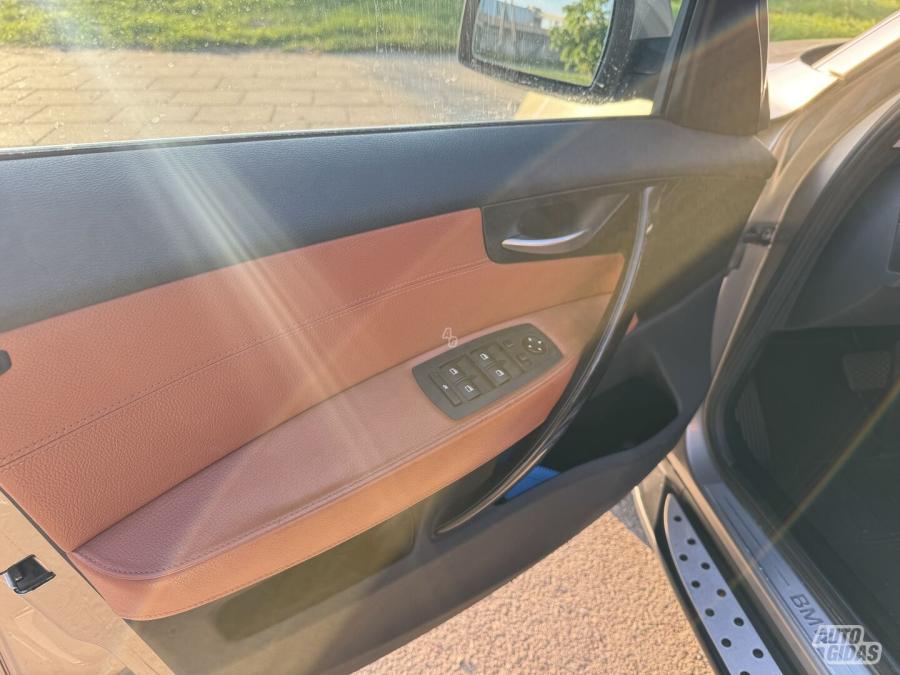 BMW X3 2007 in Klaipeda, with an engine capacity of 3.00 L and mileage of 382 thousand km for 6200 €, photo 15 on AUTOMOTO.COM.LV