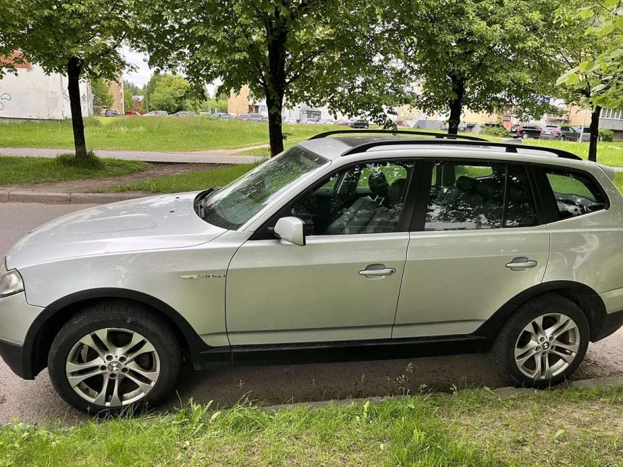 BMW X3 2007 in Vilnius, with an engine capacity of 2.99 L and mileage of 290 thousand km for 3800 €, photo 1 on AUTOMOTO.COM.LV