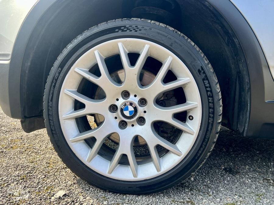 BMW X3 2008 in Marijampole, with an engine capacity of 2.00 L and mileage of 323 thousand km for 4200 €, photo 6 on AUTOMOTO.COM.LV