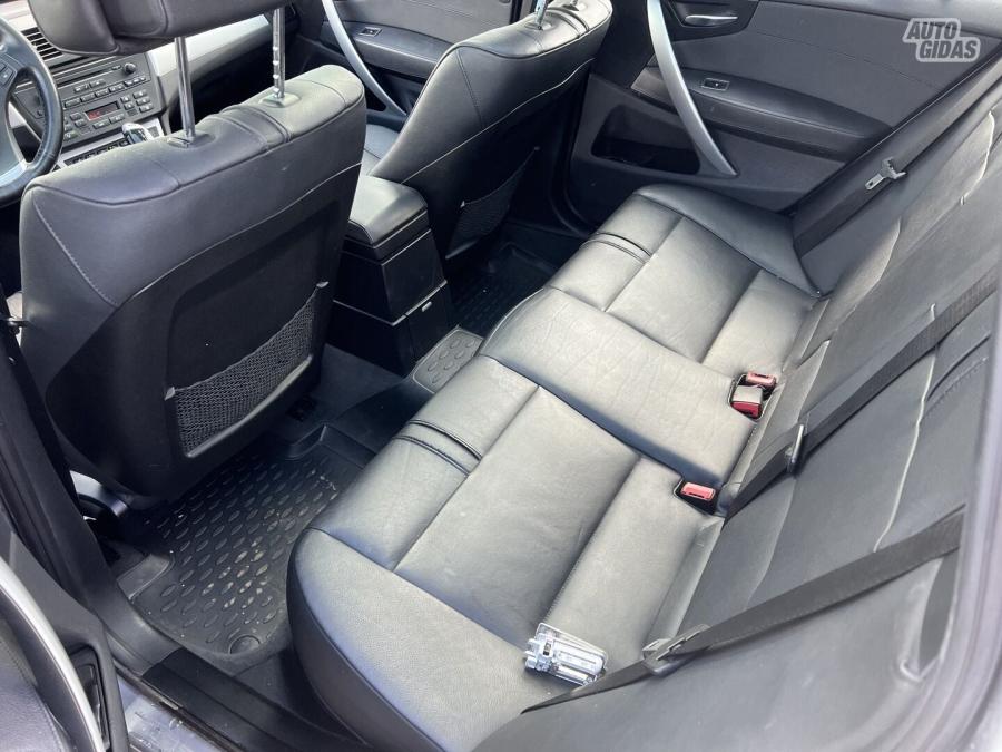 BMW X3 2008 in Marijampole, with an engine capacity of 2.00 L and mileage of 323 thousand km for 4200 €, photo 13 on AUTOMOTO.COM.LV