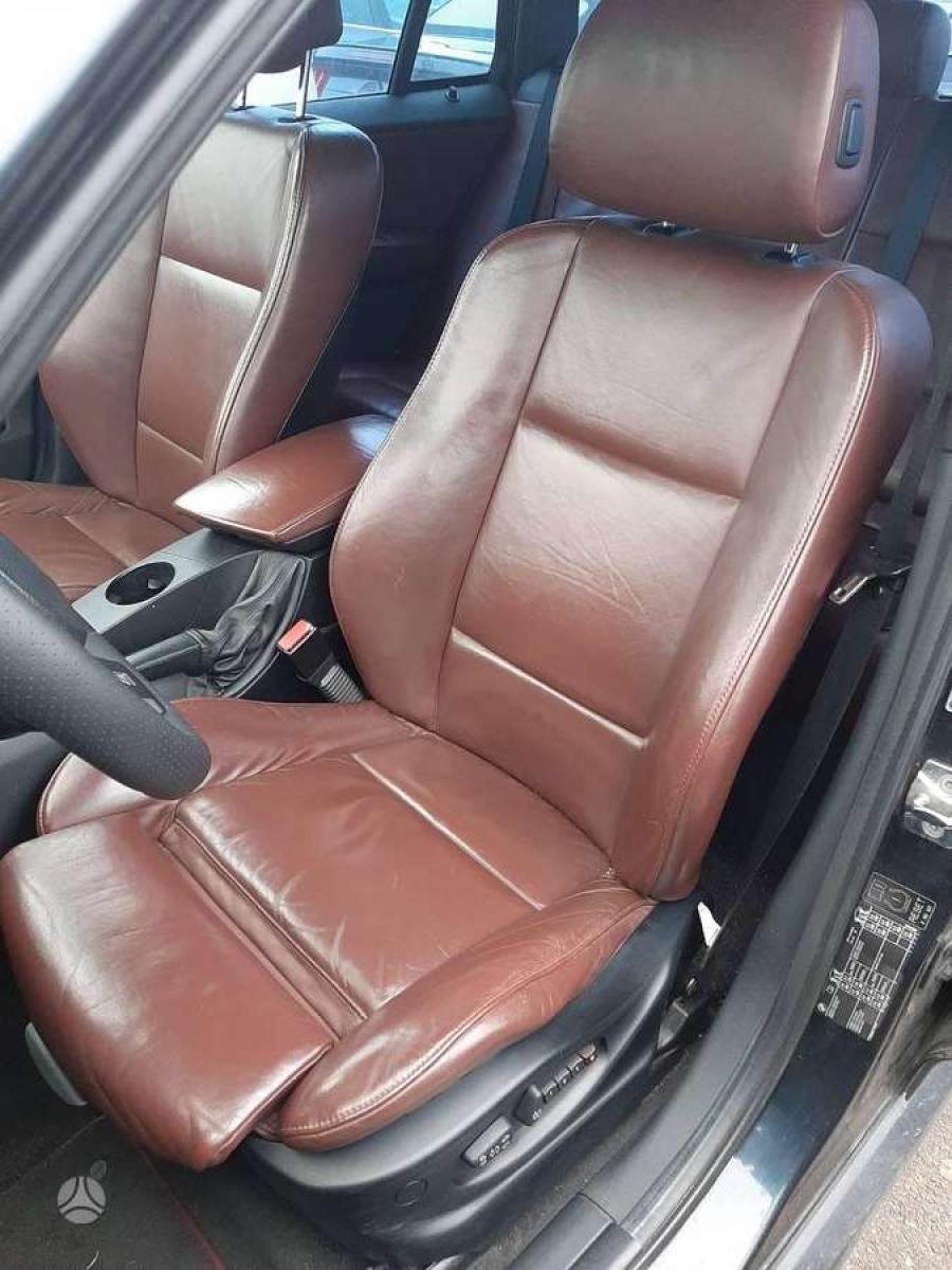BMW X3 2009 in Marijampole, with an engine capacity of 2.99 L and mileage of 295 thousand km for 4450 €, photo 5 on AUTOMOTO.COM.LV