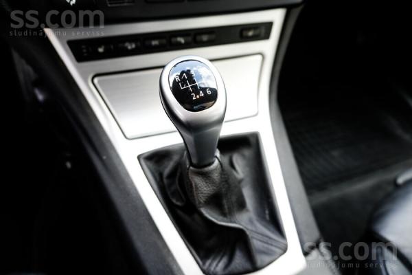 BMW X3 2009 in Riga, with an engine capacity of 2.00 L and mileage of 210 thousand km for 6190 €, photo 7 on AUTOMOTO.COM.LV