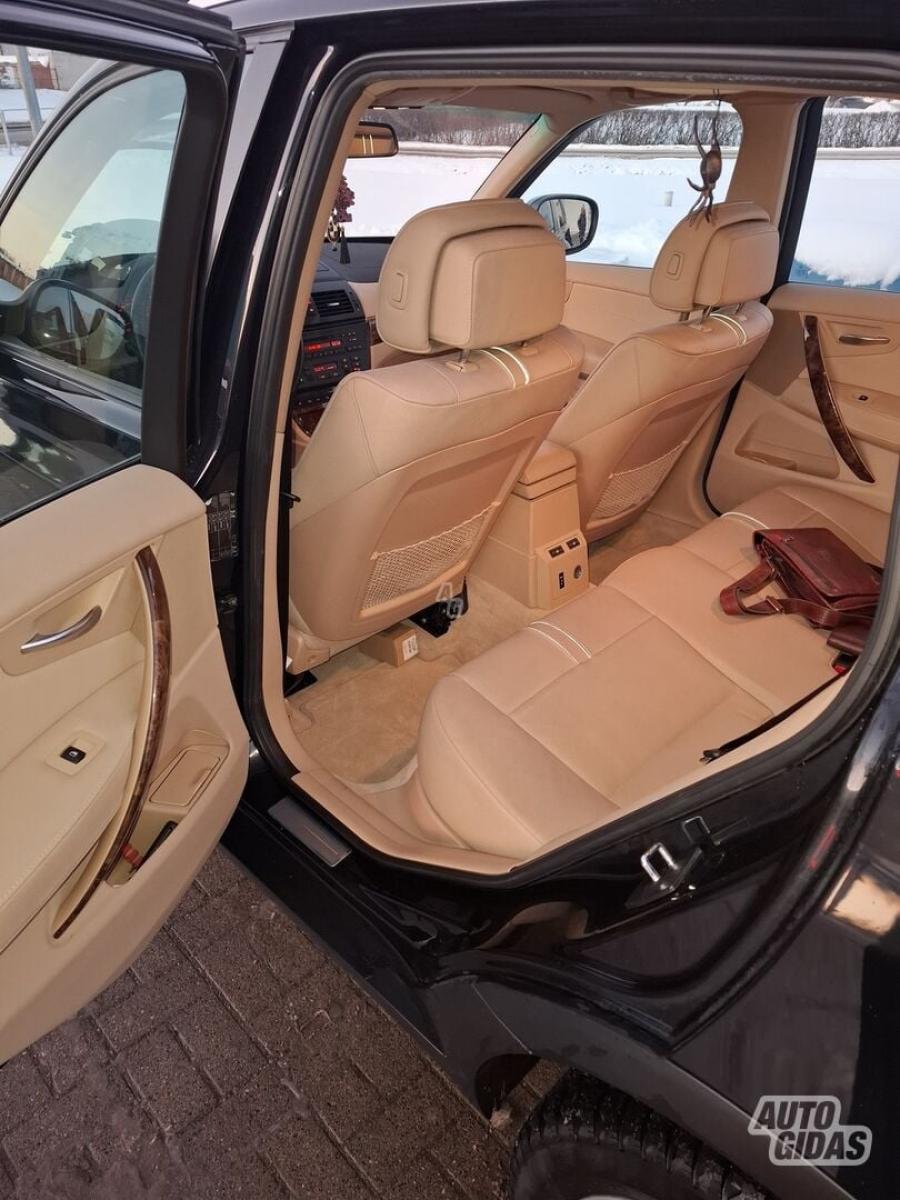 BMW X3 2010 in Marijampole, with an engine capacity of 2.00 L and mileage of 337 thousand km for 5600 €, photo 10 on AUTOMOTO.COM.LV
