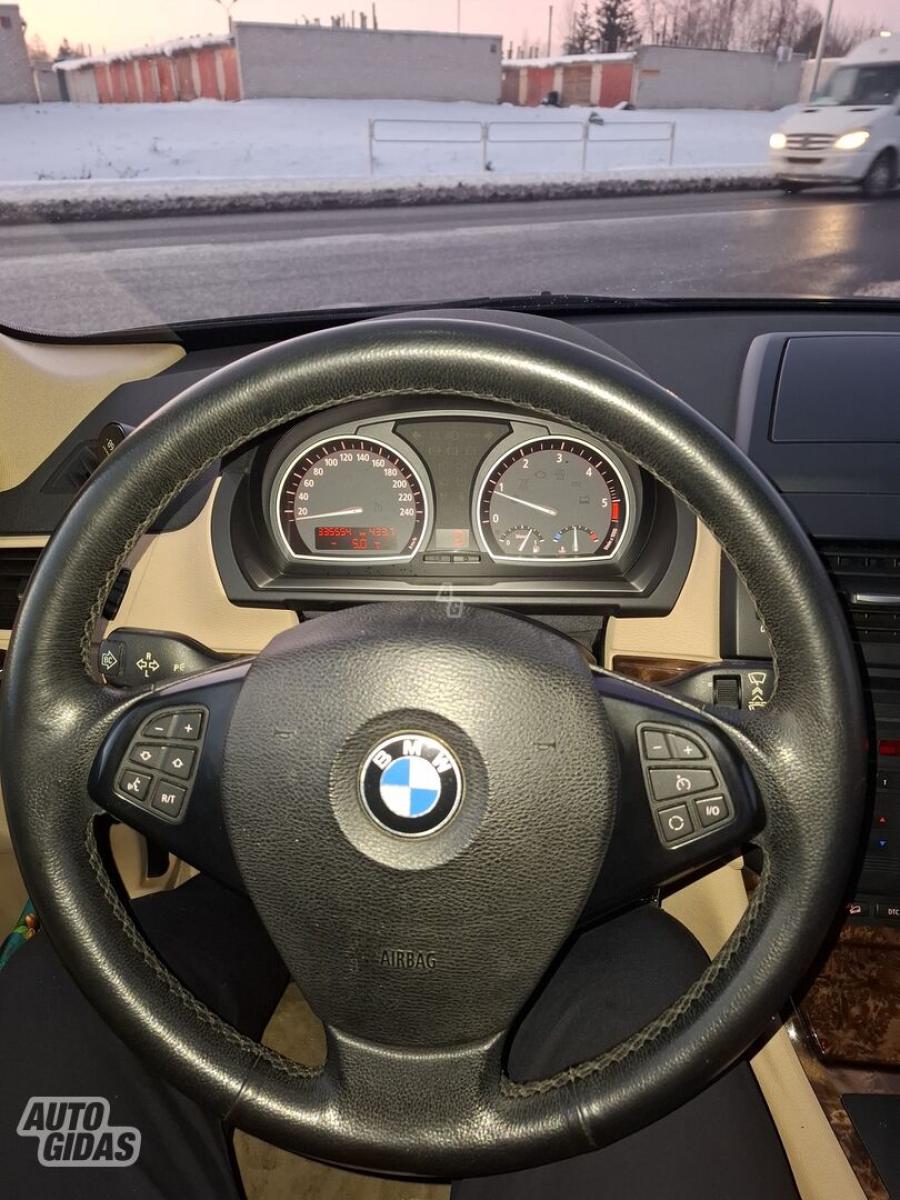 BMW X3 2010 in Marijampole, with an engine capacity of 2.00 L and mileage of 337 thousand km for 5600 €, photo 14 on AUTOMOTO.COM.LV