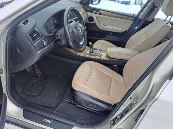 BMW X3 2011 in Taurage, with an engine capacity of 2.00 L and mileage of 308 thousand km for 8200 €, photo 8 on AUTOMOTO.COM.LV