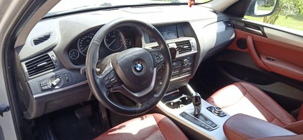 BMW X3 2011 in Vilnius, with an engine capacity of 2.00 L and mileage of 360 thousand km for 3900 €, photo 5 on AUTOMOTO.COM.LV