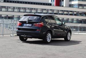 BMW X3 2011 in Riga, with an engine capacity of 2.00 L and mileage of 288 thousand km for 8880 €, photo 7 on AUTOMOTO.COM.LV