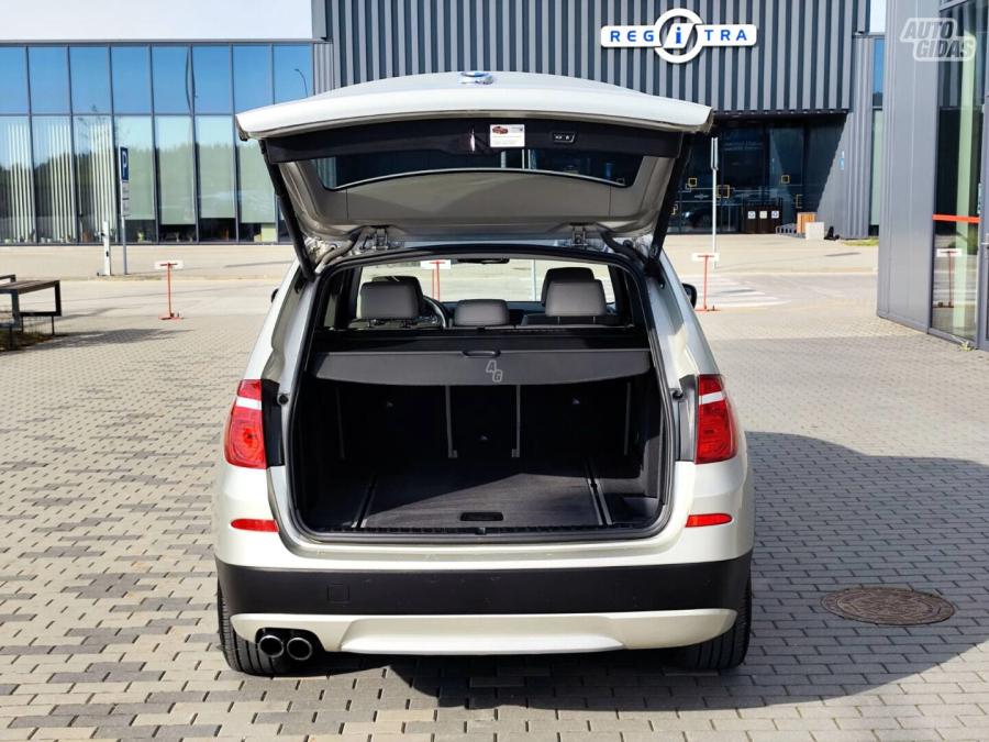 BMW X3 2011 in Siauliai, with an engine capacity of 3.00 L and mileage of 235 thousand km for 8600 €, photo 23 on AUTOMOTO.COM.LV