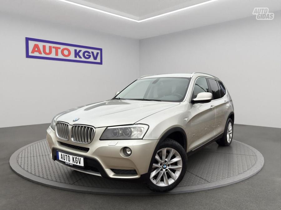 BMW X3 2012 in Vilnius, with an engine capacity of 3.00 L and mileage of 293 thousand km for 9999 €, photo 1 on AUTOMOTO.COM.LV