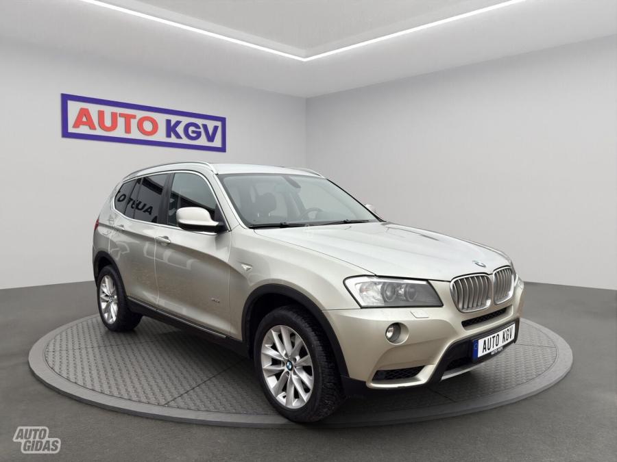 BMW X3 2012 in Vilnius, with an engine capacity of 3.00 L and mileage of 293 thousand km for 9999 €, photo 8 on AUTOMOTO.COM.LV