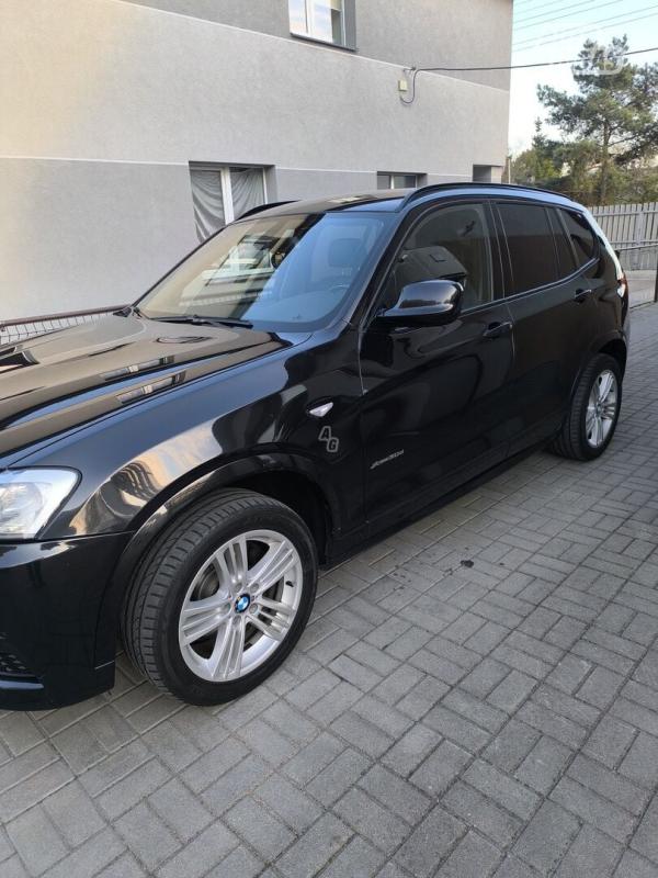 BMW X3 2012 in Panevezys, with an engine capacity of 3.00 L and mileage of 292 thousand km for 11000 €, photo 4 on AUTOMOTO.COM.LV