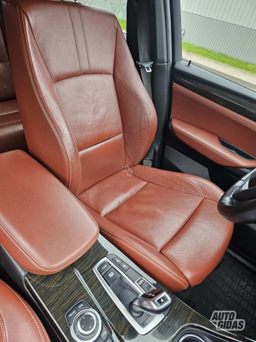 BMW X3 2012 in Vilnius, with an engine capacity of 2.00 L and mileage of 170 thousand km for 11999 €, photo 14 on AUTOMOTO.COM.LV