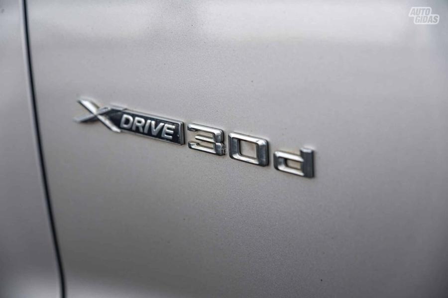 BMW X3 2012 in Kaunas, with an engine capacity of 3.00 L and mileage of 0 thousand km for 9790 €, photo 15 on AUTOMOTO.COM.LV