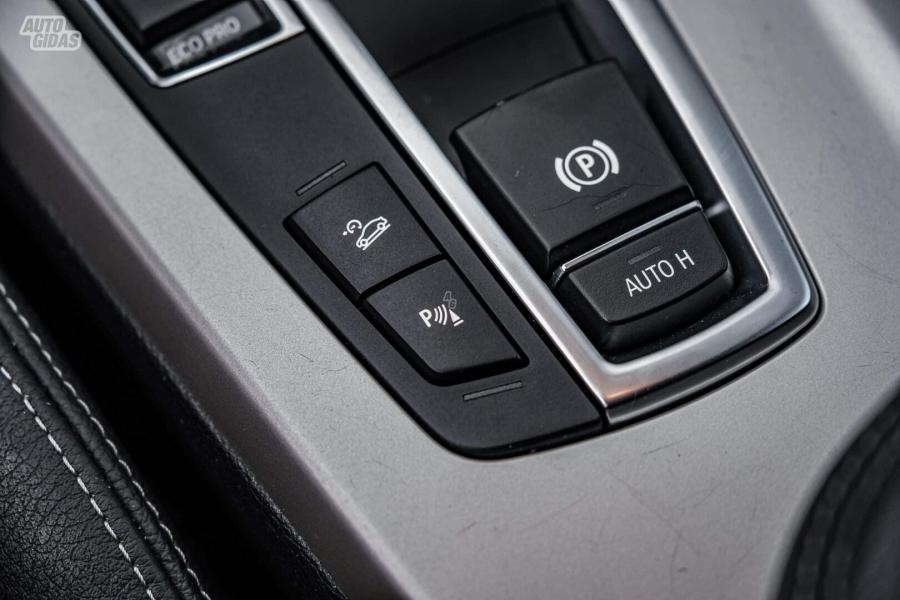 BMW X3 2012 in Kaunas, with an engine capacity of 3.00 L and mileage of 0 thousand km for 9790 €, photo 26 on AUTOMOTO.COM.LV