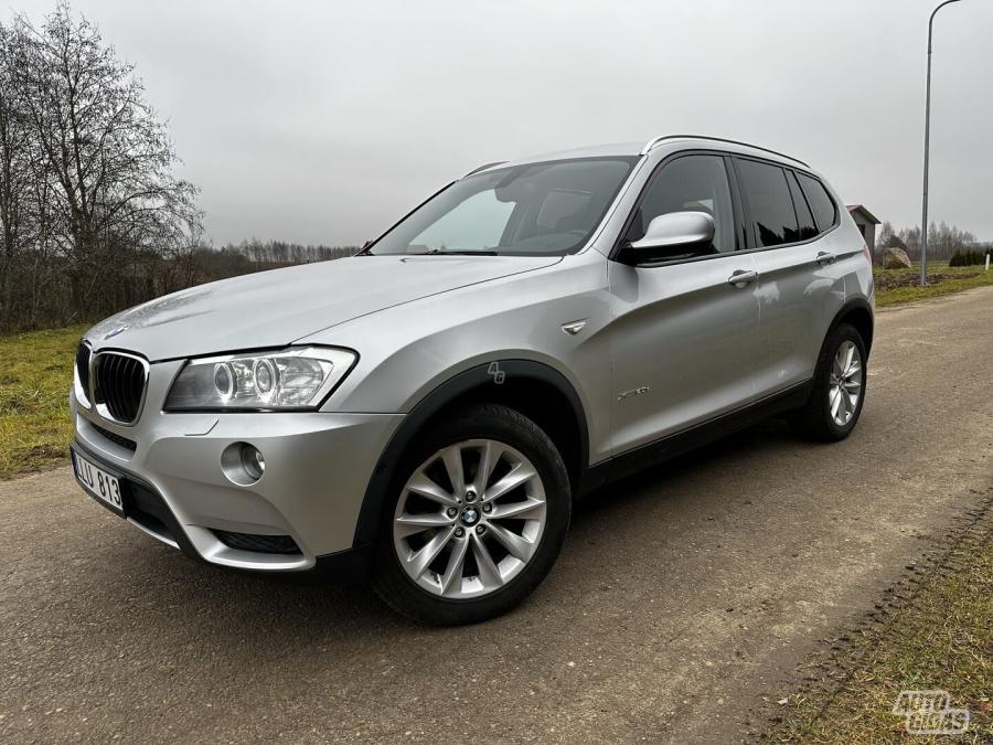BMW X3 2012 in Vilnius, with an engine capacity of 2.00 L and mileage of 379 thousand km for 8299 €, photo 8 on AUTOMOTO.COM.LV