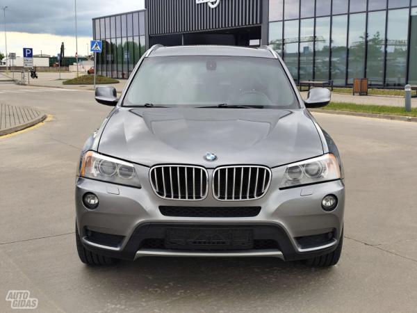 BMW X3 2012 in Siauliai, with an engine capacity of 3.00 L and mileage of 306 thousand km for 8200 €, photo 4 on AUTOMOTO.COM.LV