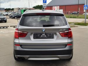 BMW X3 2012 in Siauliai, with an engine capacity of 3.00 L and mileage of 306 thousand km for 8200 €, photo 7 on AUTOMOTO.COM.LV
