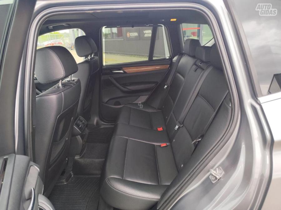 BMW X3 2012 in Siauliai, with an engine capacity of 3.00 L and mileage of 306 thousand km for 8200 €, photo 19 on AUTOMOTO.COM.LV