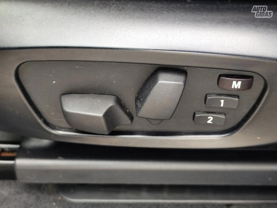 BMW X3 2012 in Siauliai, with an engine capacity of 3.00 L and mileage of 306 thousand km for 8200 €, photo 20 on AUTOMOTO.COM.LV