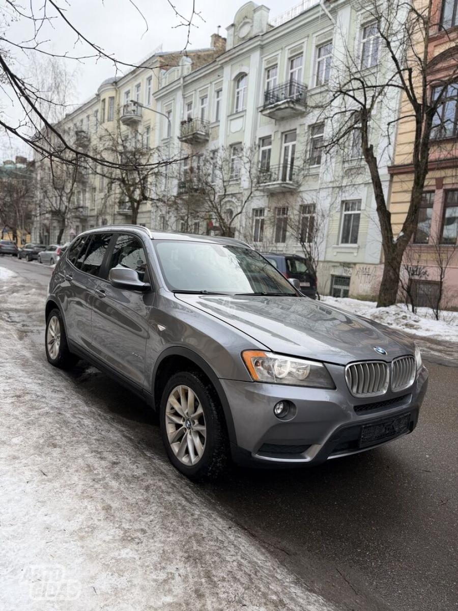 BMW X3 2013 in Vilnius, with an engine capacity of 2.00 L and mileage of 253 thousand km for 6000 €, photo 2 on AUTOMOTO.COM.LV