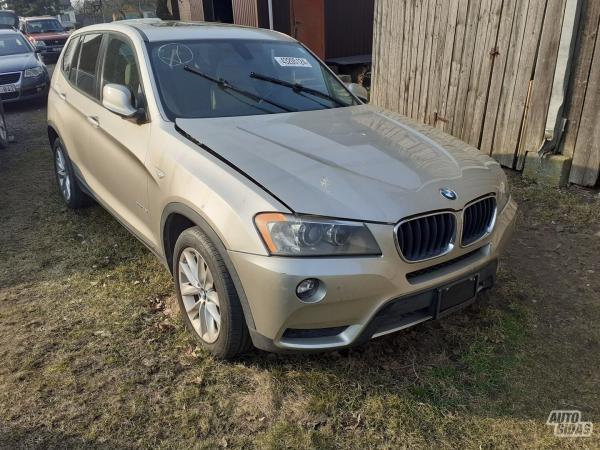 BMW X3 2013 in Jurbarkas, with an engine capacity of 2.00 L and mileage of 245 thousand km for 3000 €, photo 2 on AUTOMOTO.COM.LV