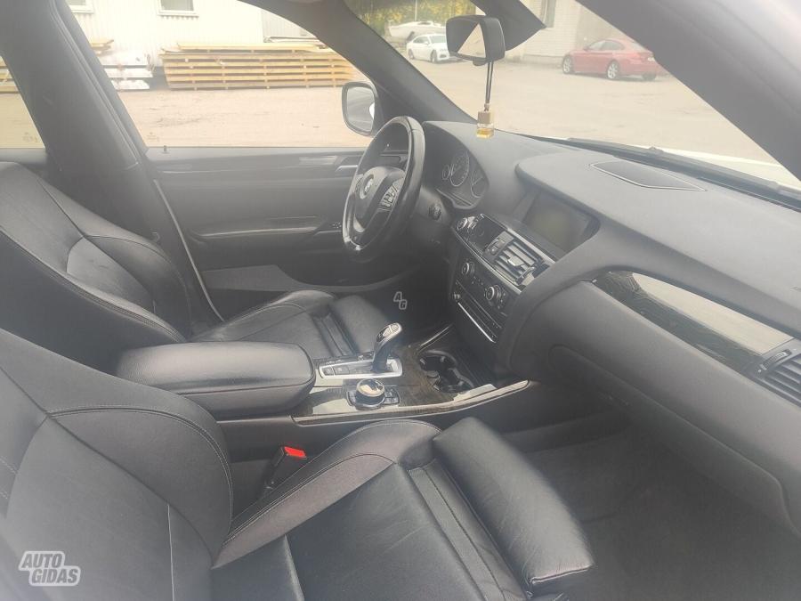 BMW X3 2013 in Vilnius, with an engine capacity of 3.00 L and mileage of 320 thousand km for 4900 €, photo 6 on AUTOMOTO.COM.LV