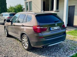 BMW X3 2013 in Panevezys, with an engine capacity of 3.00 L and mileage of 370 thousand km for 9000 €, photo 5 on AUTOMOTO.COM.LV