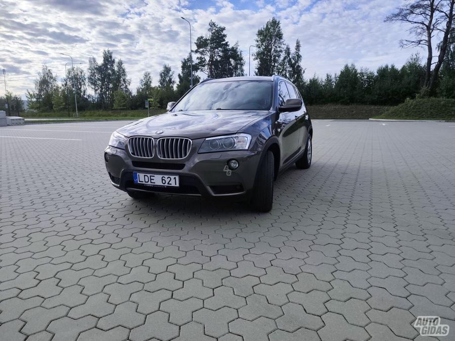 BMW X3 2013 in Vilnius, with an engine capacity of 3.00 L and mileage of 284 thousand km for 7900 €, photo 1 on AUTOMOTO.COM.LV